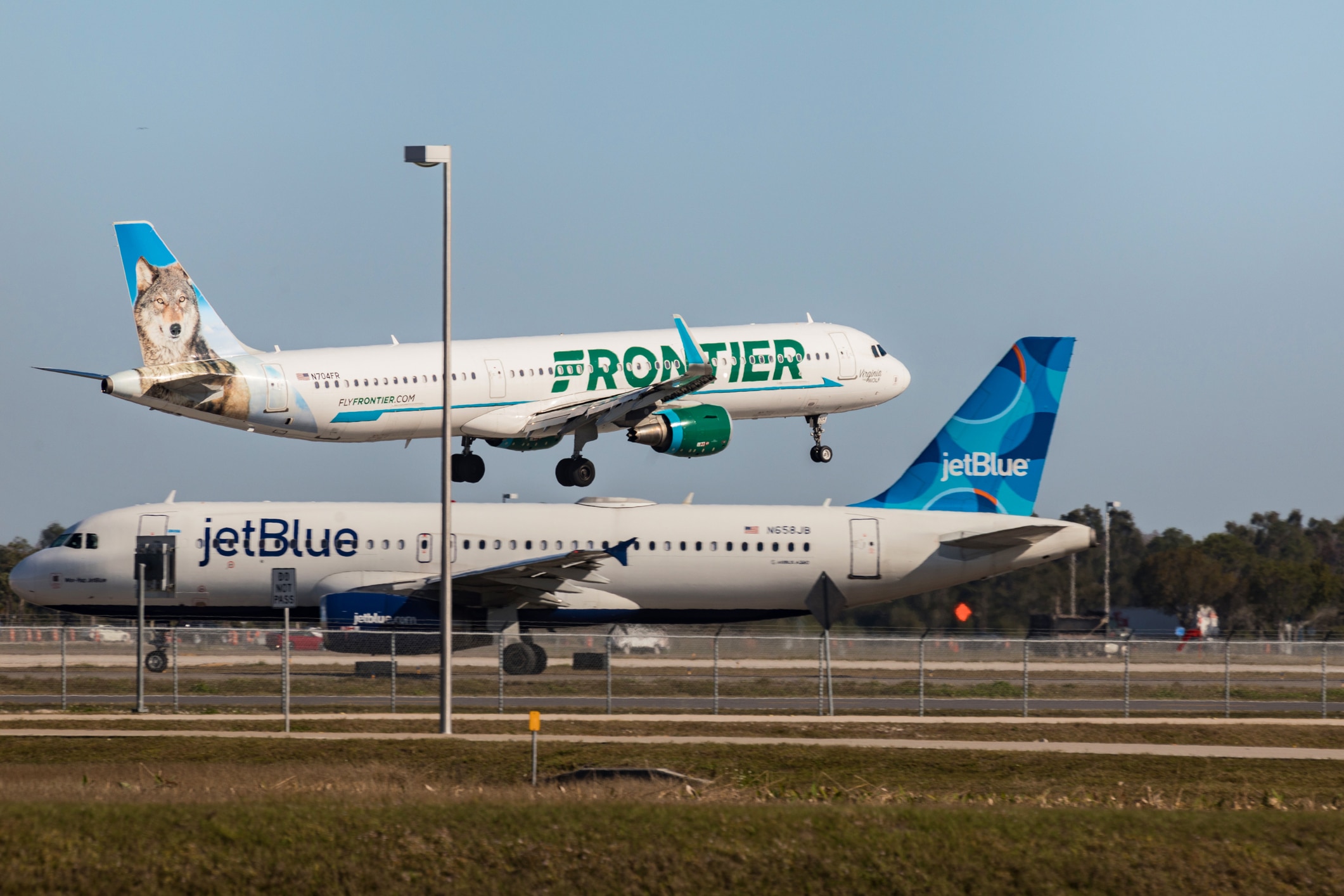 Frontier flight 2060 60 photos - Morilly.com